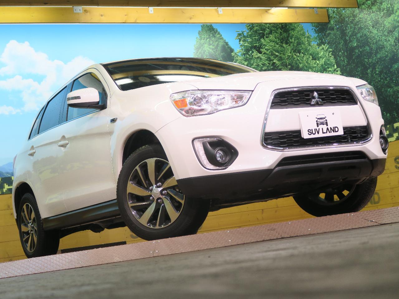 三菱RVRとスバルインプレッサXVのインテリアの特長を比較！｜SUV LAND